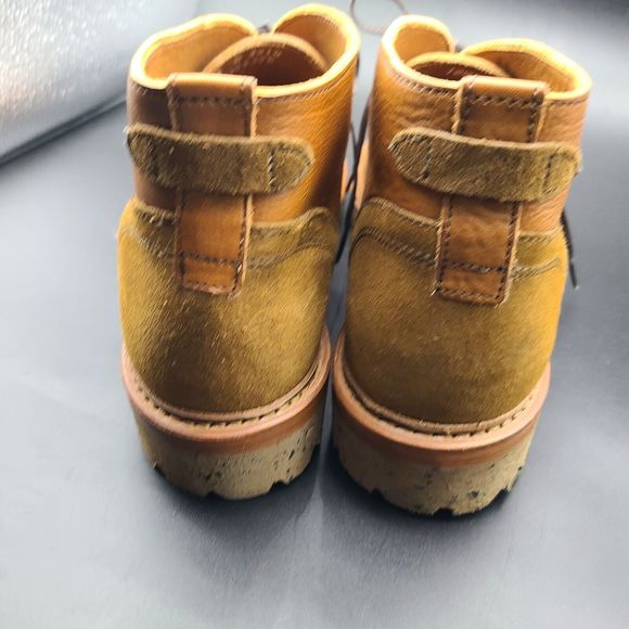 Allen Edmonds | Shoes | Allen Edmonds Discovery Mens Chukka Ankle Boots ...